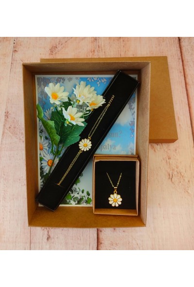 Hediye Deposu Papatya Kolye ve Papatya Bileklik Kutulu Buket Hediye Seti