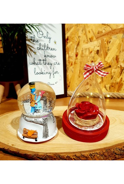 Hediye Deposu Romantik Aşıklar Işıklı Kar Küresi ve Gül Küresi Sevgiliye Hediye