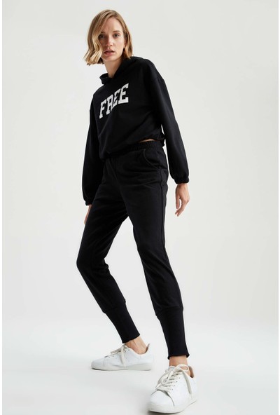 DeFacto Jogger Standart Fit Eşofman Altı V5678Az21Au