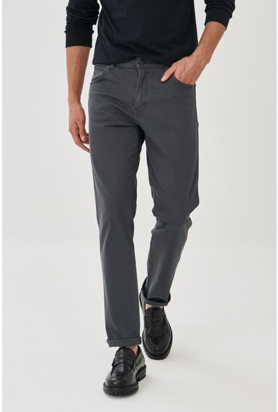 Wrangler Slim Fit Dar Kesim Denim Esnek Jean Kot Pantolon Wrangler Slim Fit Dar Kesim Denim Esnek Jean Kot Pantolon