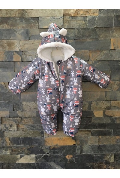 Podium Giyim Sevimli Tavşan & Tilki Baskılı Kulaklı Kozmonot Tulum Podium Giyim Sevimli Tavşan & Tilki Baskılı Kulaklı Kozmonot Tulum