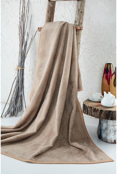 Sesli Home Tek Kişilik Battaniye 155 x 210 Cm Sesli Home Tek Kişilik Battaniye 155 x 210 Cm