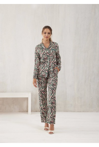 Relax Mode Kadın Dokuma Pijama Takımı - 10556 Relax Mode Kadın Dokuma Pijama Takımı - 10556