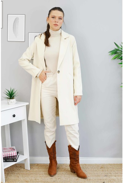 İmaj Butik Önü Düğme Detaylı Kaşe Kaban/ekru İmaj Butik Önü Düğme Detaylı Kaşe Kaban/ekru