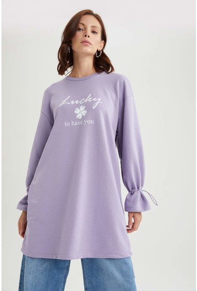 DeFacto Relax Fit Slogan Baskılı Bisiklet Yaka Kalın Sweatshirt Kumaşı Sweatshirt Tunik V8577AZ21WN DeFacto Relax Fit Slogan Baskılı Bisiklet Yaka Kalın Sweatshirt Kumaşı Sweatshirt Tunik V8577AZ21WN