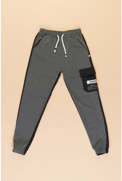 FullaModa Bağcıklı Kargo Cepli Çocuk Eşofman Altı FullaModa Bağcıklı Kargo Cepli Çocuk Eşofman Altı