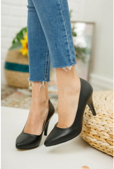 Merve Baş Kadın Ince Topuk Cilt Stilletto