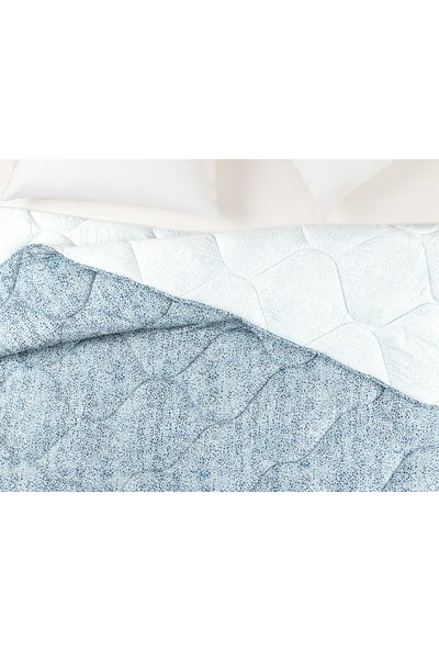 Madame Coco Silana Çift Kişilik Micro Yorgan - Indigo Madame Coco Silana Çift Kişilik Micro Yorgan - Indigo