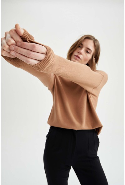 DeFacto Balıkçı Yaka Basic Triko Tunik J4131AZ21AU DeFacto Balıkçı Yaka Basic Triko Tunik J4131AZ21AU