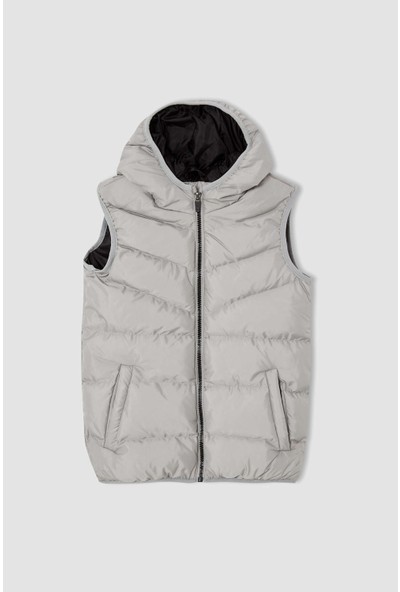 DeFacto Erkek Çocuk Kapüşonlu Basic Şişme Yelek U4154A621AU