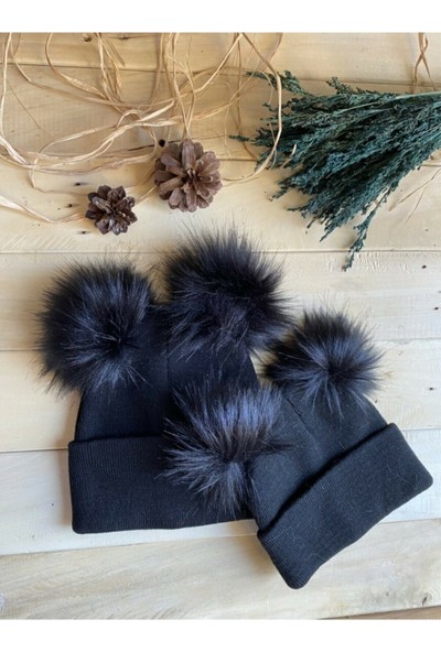 Siyah Çift Ponpon Detaylı Anne Çocuk Bere