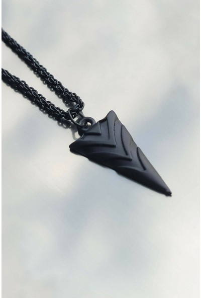 The Collection The Collection triagle Ok Ucu Siyah Erkek Kolye The Collection The Collection triagle Ok Ucu Siyah Erkek Kolye