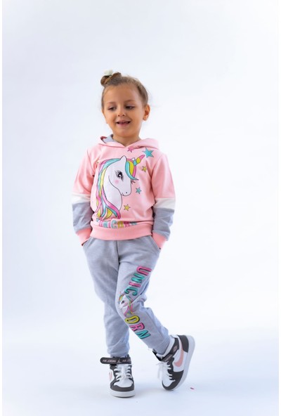 Junior Baby Kız Çocuk Pembe Unicorn Baskılı Kapüşonlu Alt Üst Eşofman Takım Junior Baby Kız Çocuk Pembe Unicorn Baskılı Kapüşonlu Alt Üst Eşofman Takım