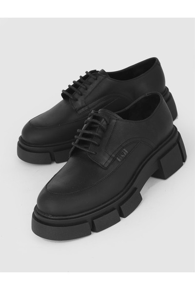 İLVİ Ine Deri Kadın Siyah Oxford Ayakkabı