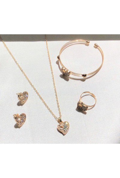 Soiestore Içiçe Kalpli Zirkon Taşlı Kolye Küpe Bileklik Yüzük Set
