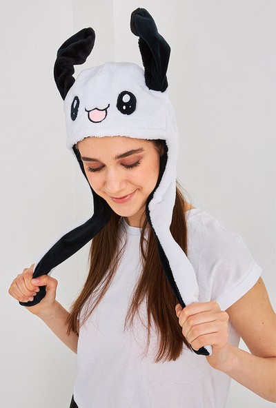 Ecrou Kulakları Hareket Eden Tavşan Şapka Siyah Beyaz Ecrou Kulakları Hareket Eden Tavşan Şapka Siyah Beyaz