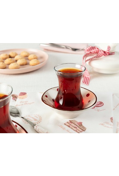 Madame Coco Vie Rouge Sauvage Çay Tabağı - 10 cm