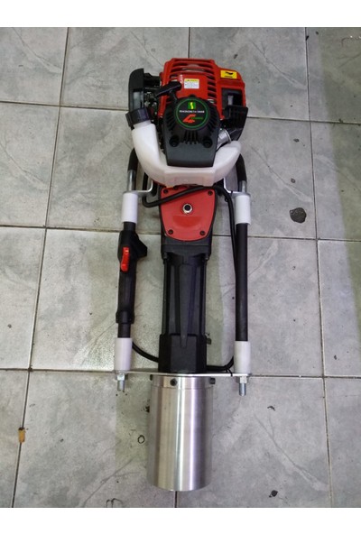 Honda Motorlu Çit ve Kazık Çakma Makinası