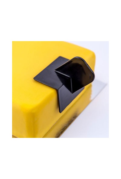 Pasta Works Keskin Kenar Hamuru Düzleştirici Ütü