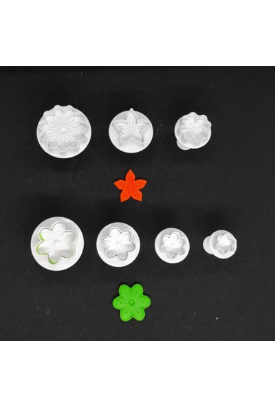 Pasta Works 6 Yapraklı Çiçek 4'lü ve Çiçekler 3'lü Büyük Boy Enjektörlü Kopat Set Pasta Works 6 Yapraklı Çiçek 4'lü ve Çiçekler 3'lü Büyük Boy Enjektörlü Kopat Set