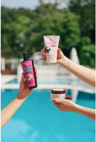 The Touch By Seda Altın Bronzlaştırıcı Yağ 150 ml + Bronzlaştırıcı Kakao Krem 100 ml + Işıltılı Vücut Kremi 100 ml