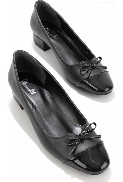 Bambi Siyah Kadın Klasik Topuklu Ayakkabı K018480206 Bambi Siyah Kadın Klasik Topuklu Ayakkabı K018480206