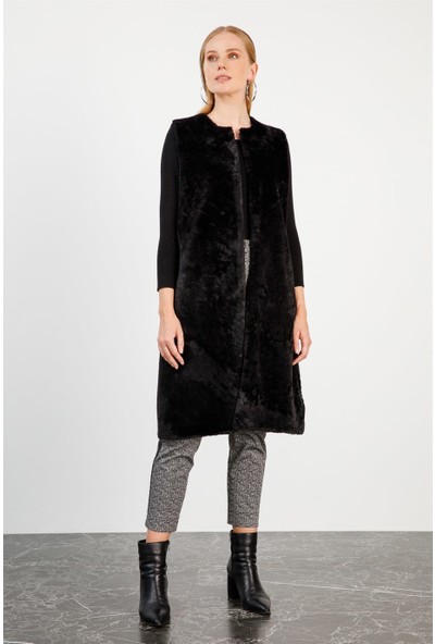 Mutlu Ertan Peluşlu Uzun Yelek-Siyah