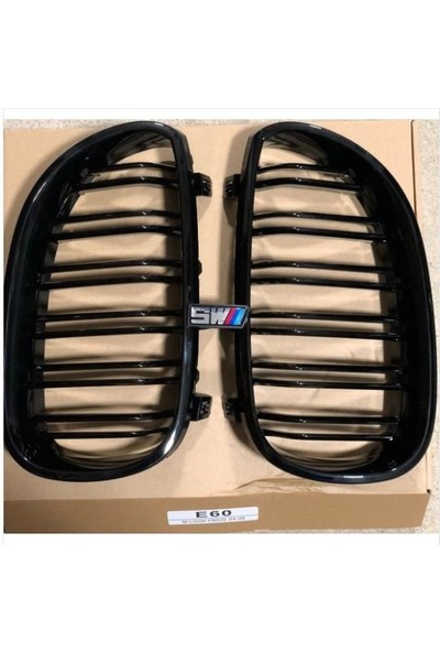 OLED Garaj Bmw E60 M5 Ön Böbrek Panjur Piano Black 2003- 2009 Çift Tırnak