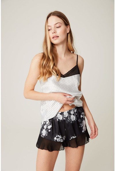 NBB Siyah Beyaz Saten Büstiyer Şort Takımı NBB Siyah Beyaz Saten Büstiyer Şort Takımı