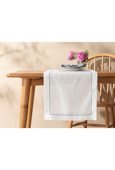 English Home Arzu Sabancı Adora Polyester Runner 40X150 cm Beyaz - Gri English Home Arzu Sabancı Adora Polyester Runner 40X150 cm Beyaz - Gri