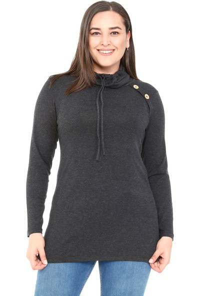 Disentis Modest Büyük Beden Ipli Degaje Yaka Omuzda Düğme Detaylı Yün Viskon Siyah Bluz Disentis Modest Büyük Beden Ipli Degaje Yaka Omuzda Düğme Detaylı Yün Viskon Siyah Bluz