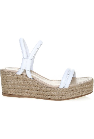 Fabrika Beyaz Dolgu Topuk Ayakkabı