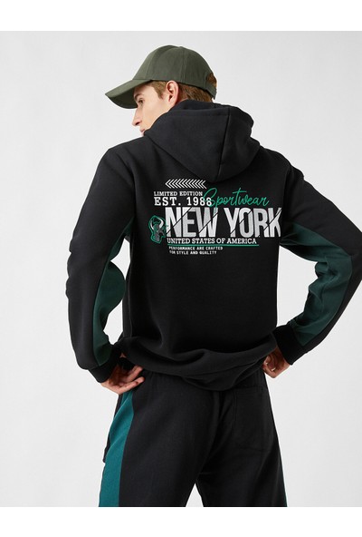 Koton Arkasi Baskili Kapsonlu Sweatshirt