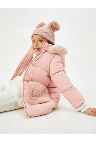 Koton Kapüsonlu Suni Kürklü Fermuarli Sisme Mont