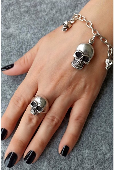 Fildişi Aksesuar Antik Gümüş Kaplama Kuru Kafa El Yapımı Ayarlanabilir Yüzük ve Bileklik Seti Fildişi Aksesuar Antik Gümüş Kaplama Kuru Kafa El Yapımı Ayarlanabilir Yüzük ve Bileklik Seti