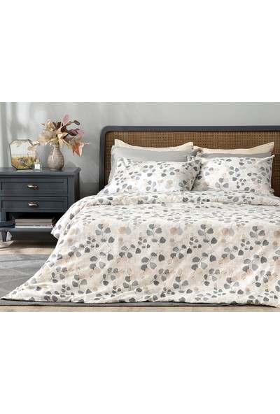 English Home Textured Ivy Krep King Size Nevresim Takımı 240X220 cm Bej English Home Textured Ivy Krep King Size Nevresim Takımı 240X220 cm Bej