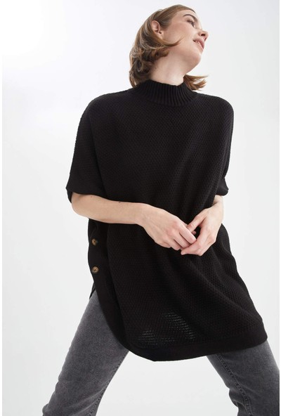 DeFacto Relax Fit Düğme Detaylı Hamile Üst M3039AZ21AU DeFacto Relax Fit Düğme Detaylı Hamile Üst M3039AZ21AU