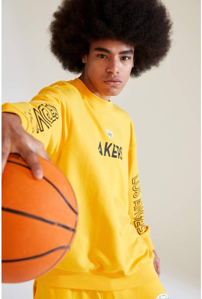 DeFacto Defacto Fit NBA Lisanslı Oversize Fit Unisex Bisiklet Yaka Sweatshirt T6543AZ20CW