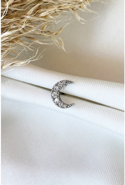 Takıştır Çelik Hilal Figürlü Taşlı Tragus Helix Kulak Piercing Takıştır Çelik Hilal Figürlü Taşlı Tragus Helix Kulak Piercing