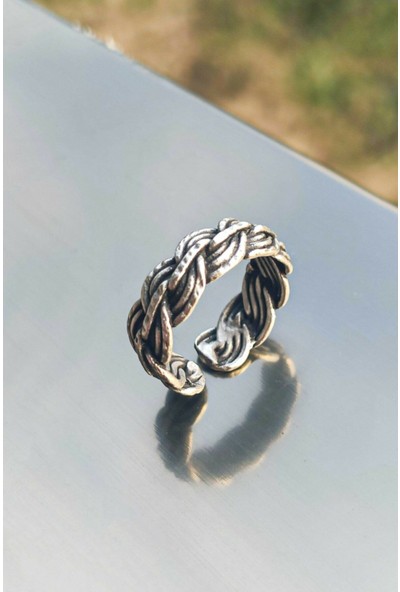 The Collection Gümüş Kaplama Ayarlanabilir Sezar Yüzük The Collection Gümüş Kaplama Ayarlanabilir Sezar Yüzük