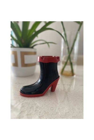 Home Future Çizme Küllük Kokusuz Küllük Çizme Şekilli Kül Tablası