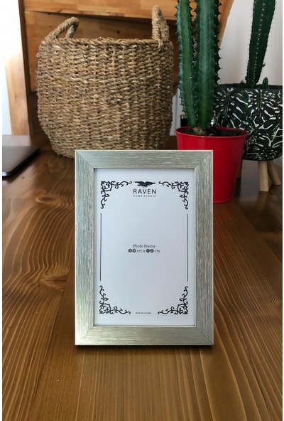 Raven Home Studio 10 x 15 cm Fotoğraf Çerçevesi Klasik Düz Beyaz