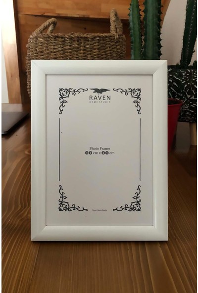 Raven Home Studio 15 x 21 cm Fotoğraf Çerçevesi Klasik Oval Beyaz