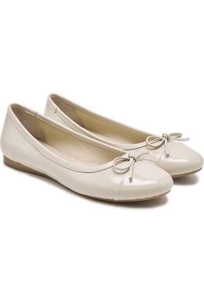 Desa Kandi Beyaz Kadın Deri Babet