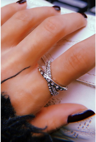 Takıştır Çapraz Figürlü Taşlı Ayarlanabilir Yüzük