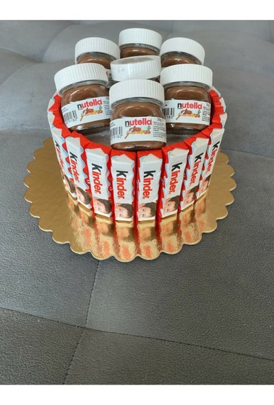 Ferrero Çikolata Pastası Kinder Chocolate Nutella Çikolata Cake Hediye Nutella Kinder Pasta 25 cm Ferrero Çikolata Pastası Kinder Chocolate Nutella Çikolata Cake Hediye Nutella Kinder Pasta 25 cm
