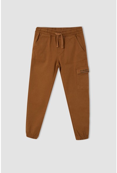 DeFacto Erkek Çocuk Slim Fit Esnek Belli Kargo Cepli Pantolon V5608A621WN DeFacto Erkek Çocuk Slim Fit Esnek Belli Kargo Cepli Pantolon V5608A621WN