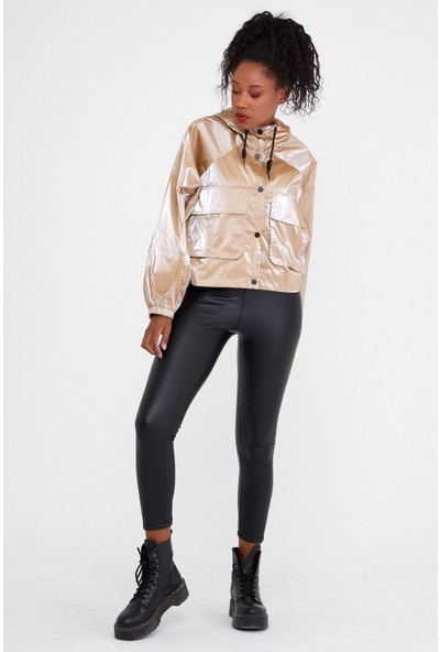 Pua Fashion Bej Kapşonlu Kısa Yağmurluk