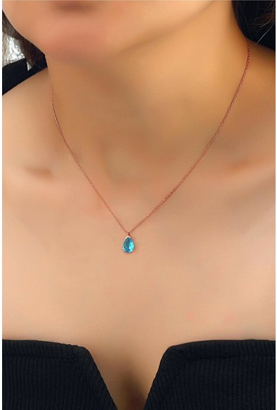 Herisson Kadın 925 Ayar Gümüş Zirkon Mavi Damla Taşlı Damla Kolye Herisson Kadın 925 Ayar Gümüş Zirkon Mavi Damla Taşlı Damla Kolye