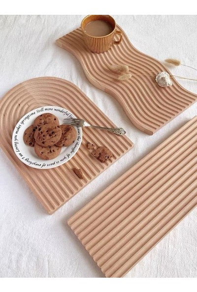 Ciciler Ahşap Oymalı Gökkuşağı Sunum Tepsisi ve Kesme Tahtası 3’lü Ciciler Ahşap Oymalı Gökkuşağı Sunum Tepsisi ve Kesme Tahtası 3’lü